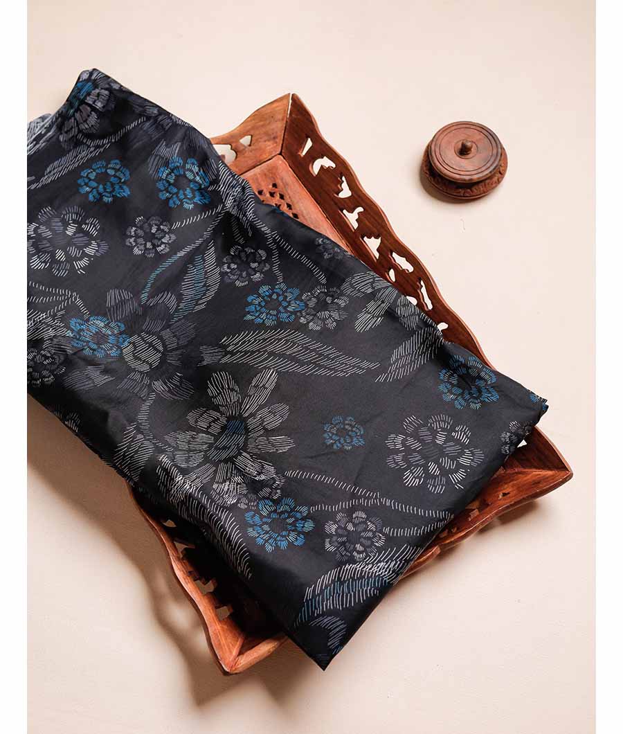 PURE MULBERRY SILK FABRIC – Fabloein